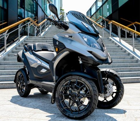 Qooder: World's first vehicle with four tilting wheels