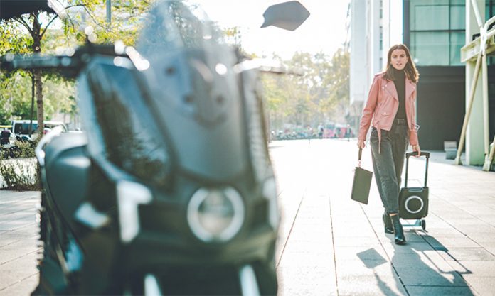 Silence S01: 62 mph electric scooter with 5 kWh removable battery