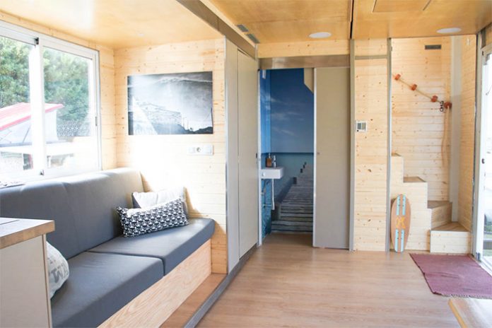 Truck Surf Hotel - A unique hotel on wheels