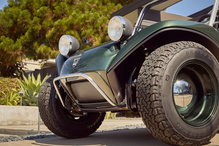 Electric Meyer Manx dune buggy rides for up to 300 miles per charge