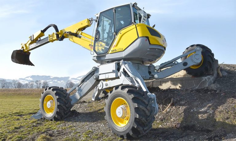 Walking spider excavator adapts its wheels and supports to any terrain