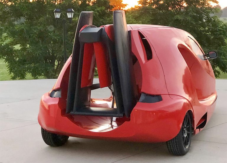 Samson Switchblade fold-out flying car takes flight