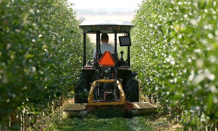 First commercial "driver-optional" electric tractor by Monarch