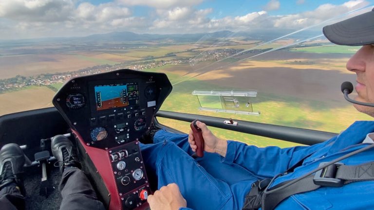 Wingless, compact gyroplane is a revolutionary personal aircraft for ...