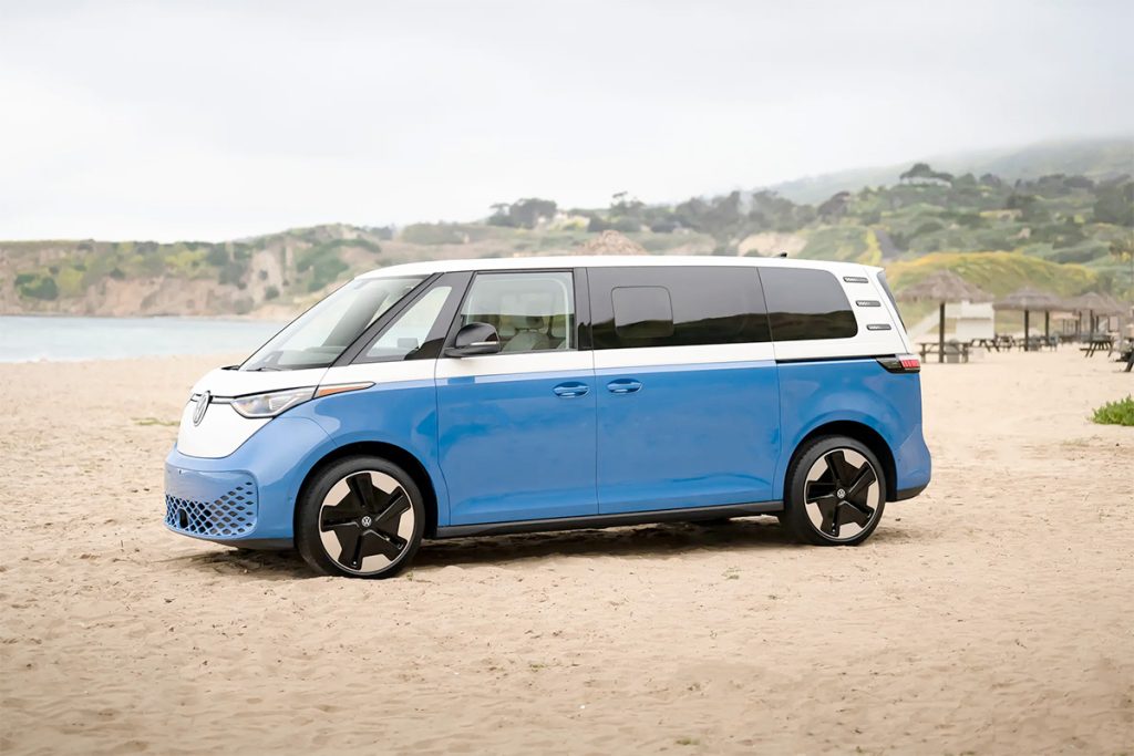 The iconic VW camper bus returns to America with the VW ID. Buzz LWB