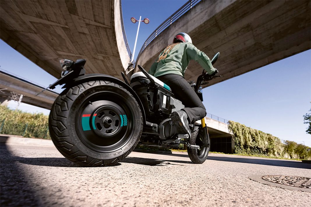 BMW's city-savvy CE 02 electric motorcycle transitions from vision to ...