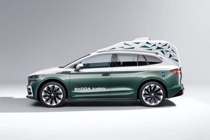Skoda Roadiaq is a revolutionary electric micro-camper for the modern ...