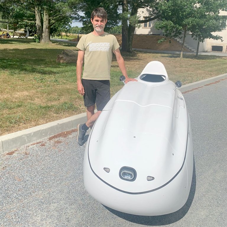 VM45 velomobile: Electric-assist cruising at near 30 mph