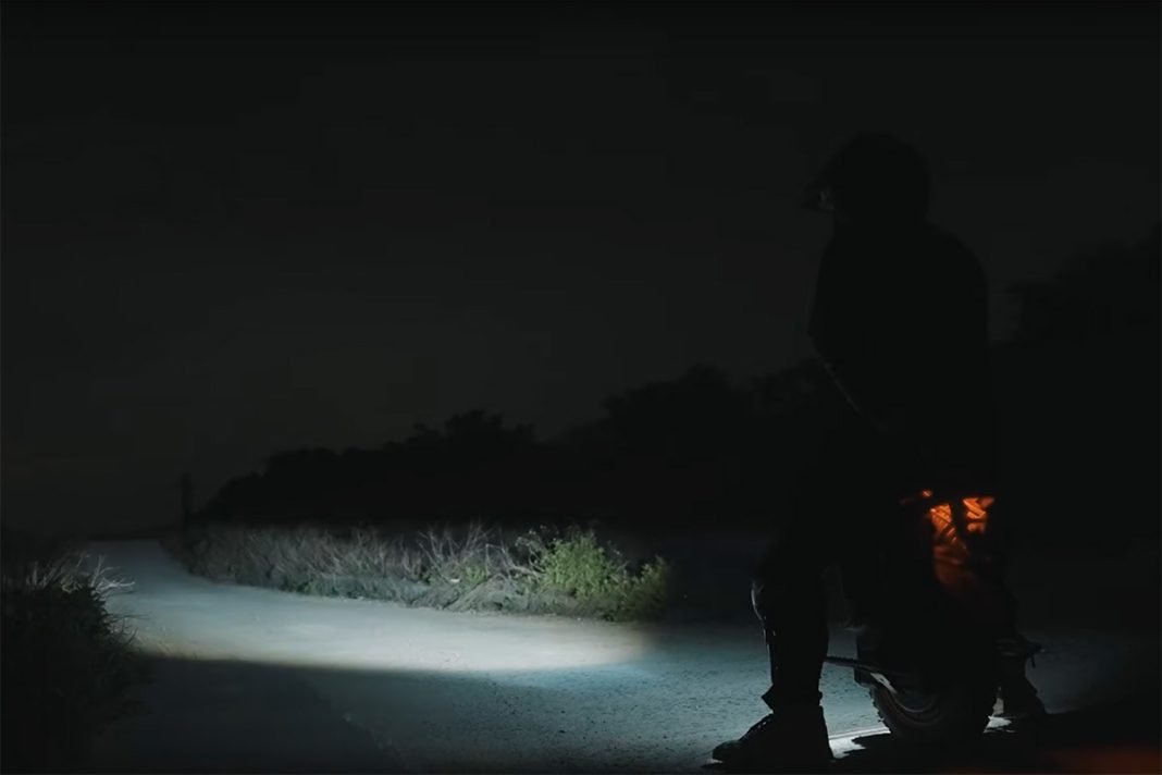 InMotion's Adventure Model: A powerful hill-climbing off-road electric ...