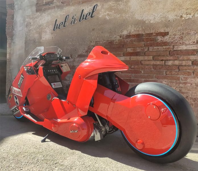 Real-life Shotaro Kaneda’s Akira electric moto by Bel&Bel