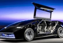 World's first solar city car for daily urban mobility