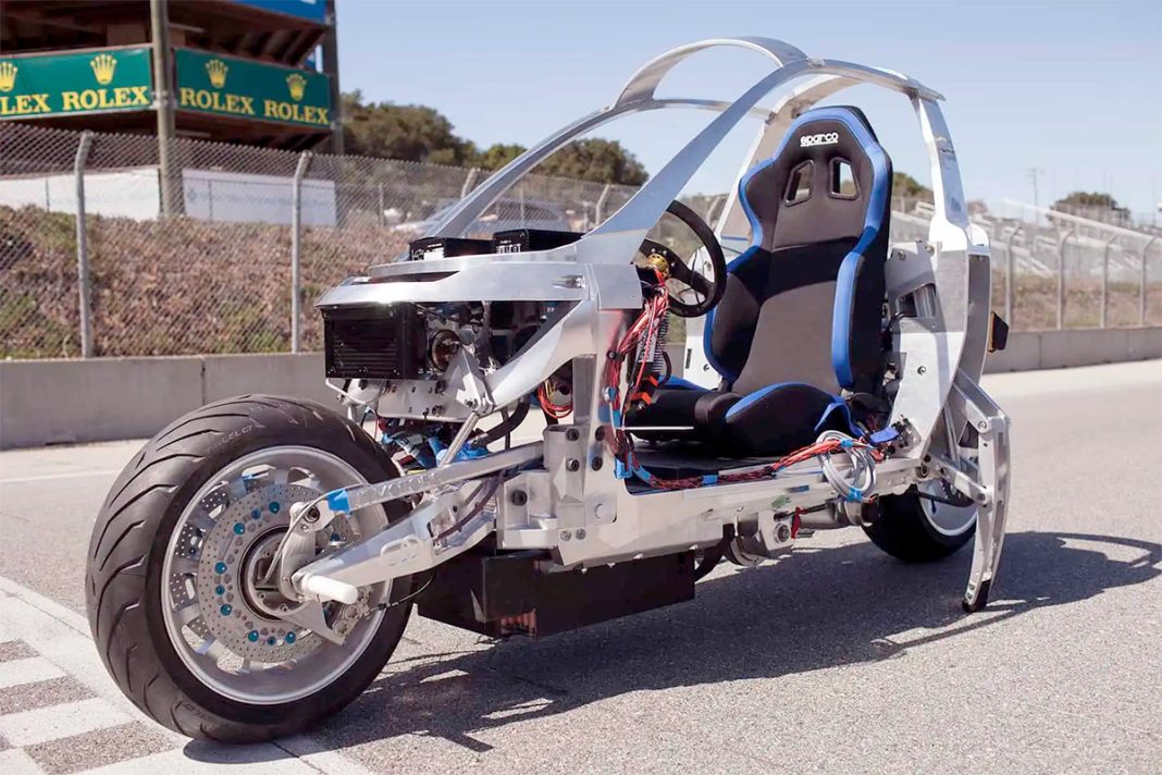 Lit Motors' AEV is a self-balancing, fully-enclosed electric motorcycle