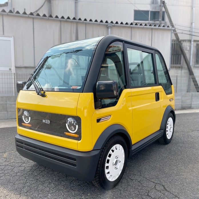 Single-seat tiny EV for the modern city dweller