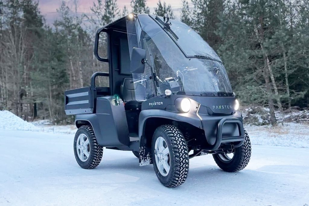 Versatile electric utility vehicles for modern worksites