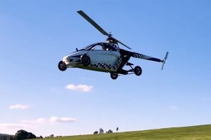 Pegasus E: A versatile hybrid flying car for road and sky