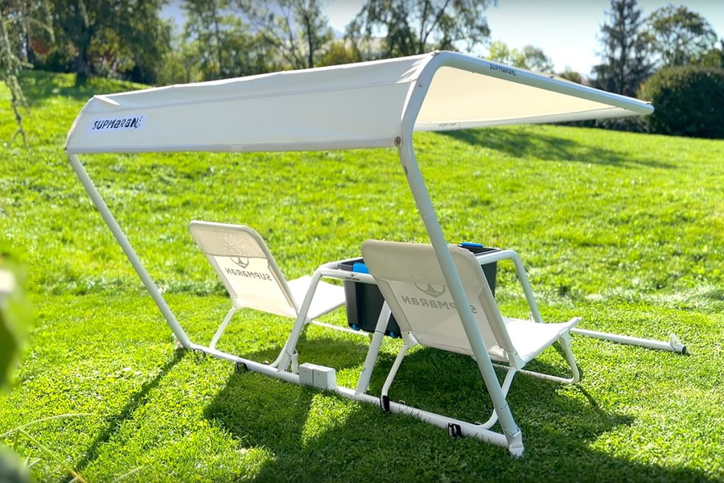 Supmaran: Use as two stand-up paddleboards or combine into a catamaran