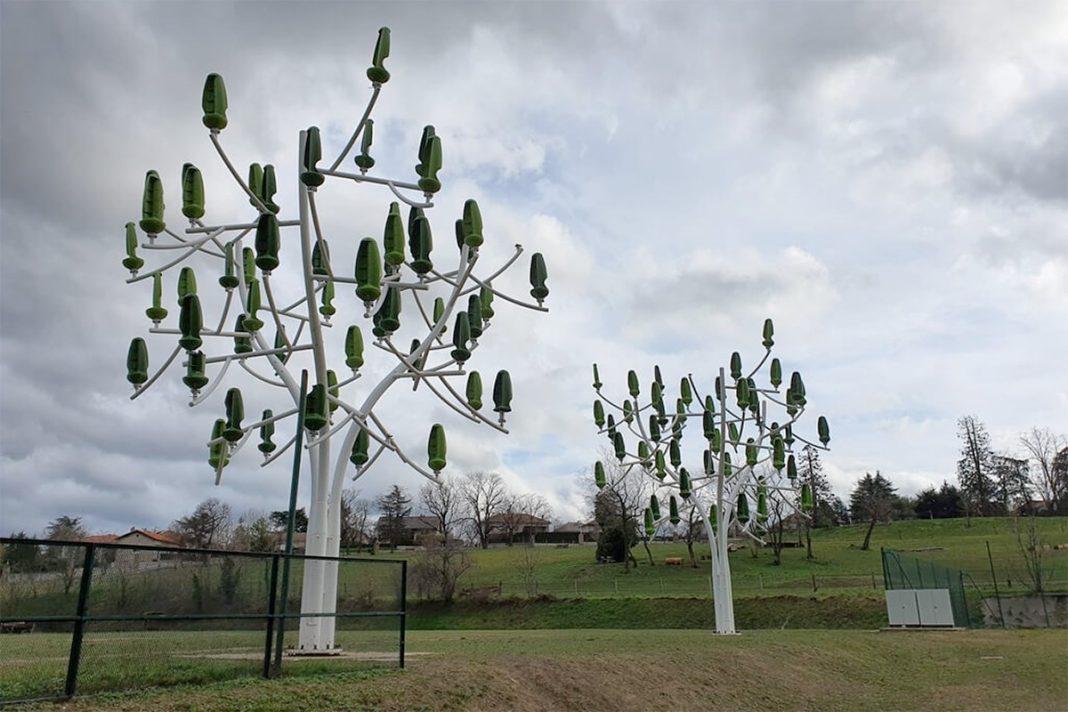 ‘Wind Tree’ with micro turbines for green energy in tight urban spaces