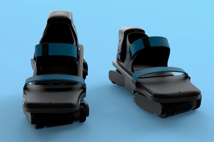 Motorized "treadmill shoes" for enhanced VR gaming experience