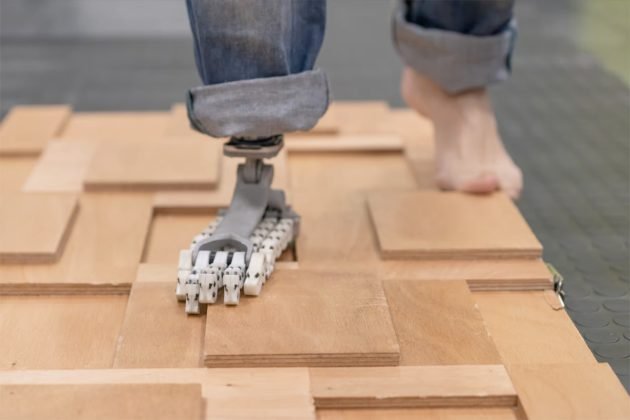 New prosthetic foot mimics natural bone structure for improved mobility