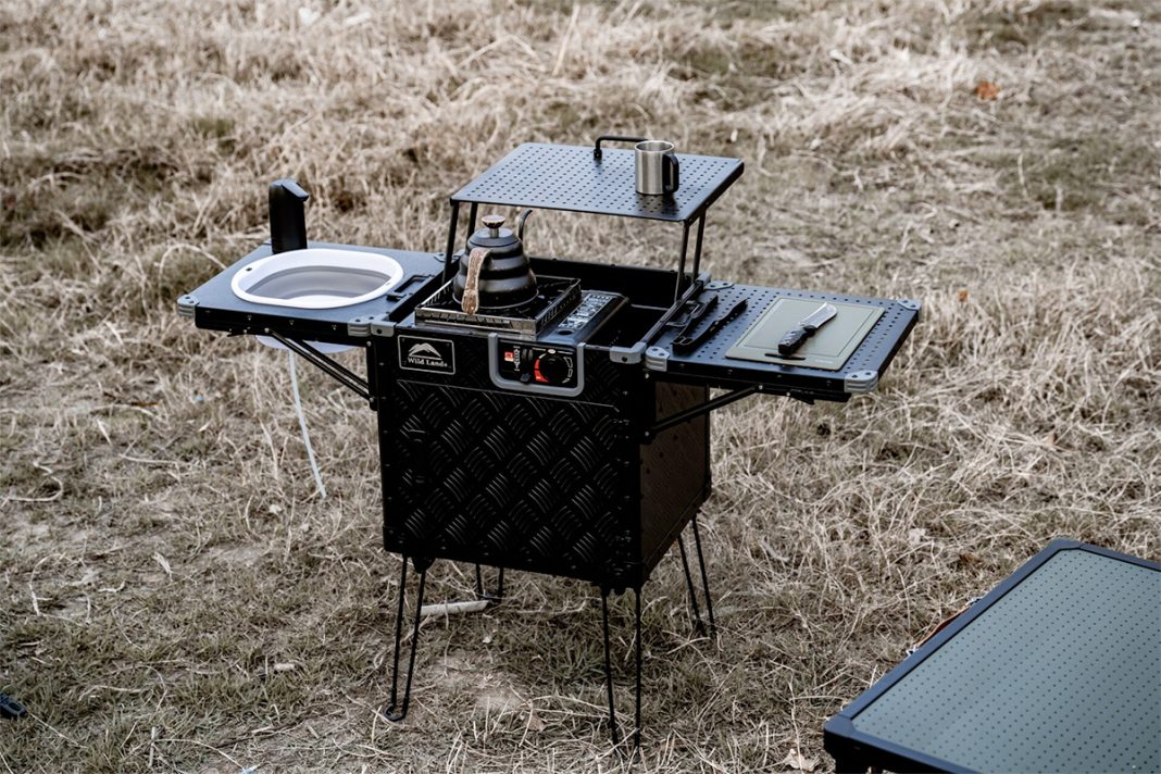 Kitchen Cruiser expandable pod transforms into a nomadic camp kitchen