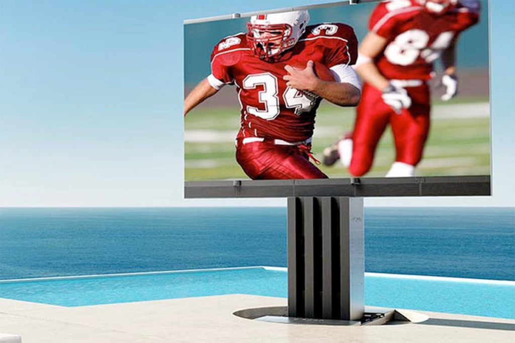 World’s largest outdoor TV rises from the ground, unfolds into a ...