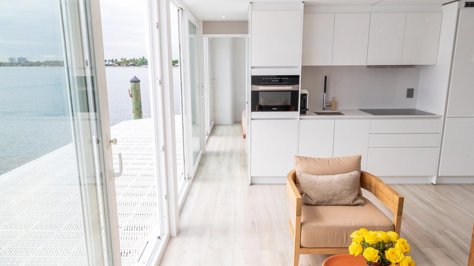 Arkup unveils solar-powered modular houseboat with Starlink connectivity