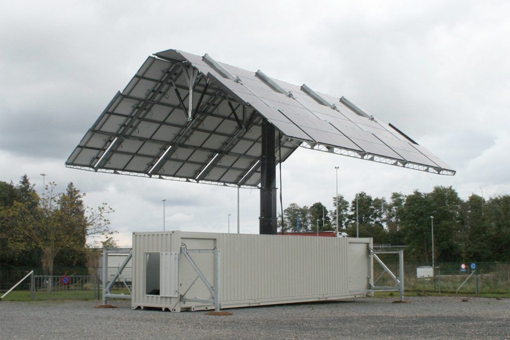45ft mobile solar energy container delivers renewable power wherever it ...