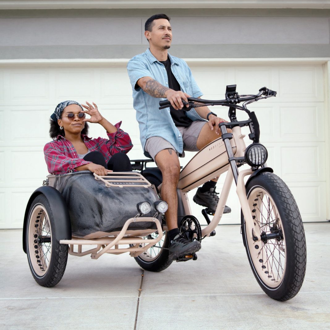 Desert camo eBike and sidecar combo: Modern power meets vintage BMW style