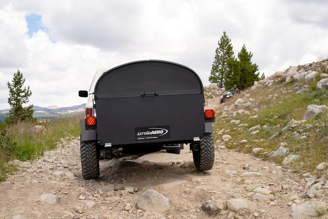 Simple pop-up Crashpad camper is the simplest tiny trailer on wheels