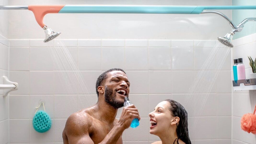 Dual showerhead setup makes sharing the shower a lot easier